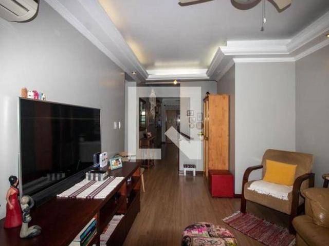 Casa à Venda Sarandi, 3 Quartos, 287 m² Porto Alegre