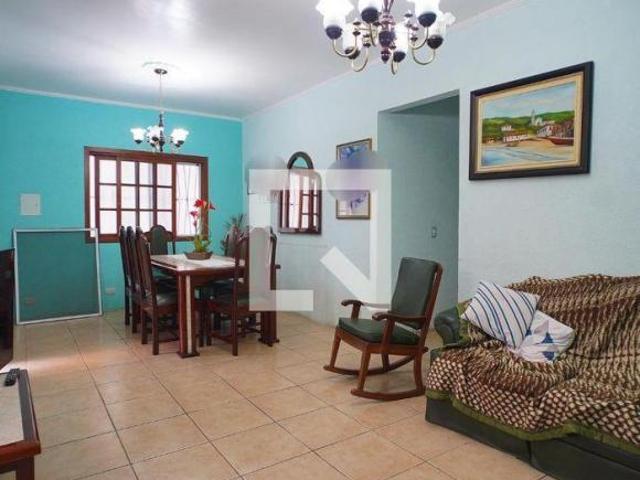 Casa à Venda Sarandi, 3 Quartos, 300 m² Porto Alegre