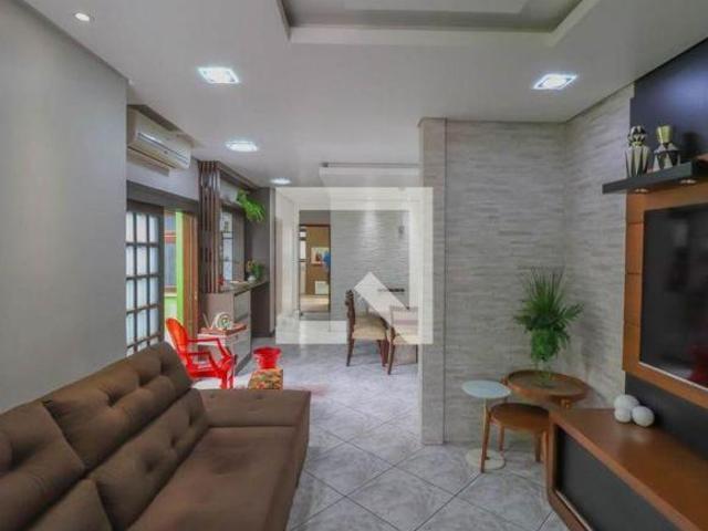 Casa à Venda Scharlau, 3 Quartos, 147 m² São Leopoldo