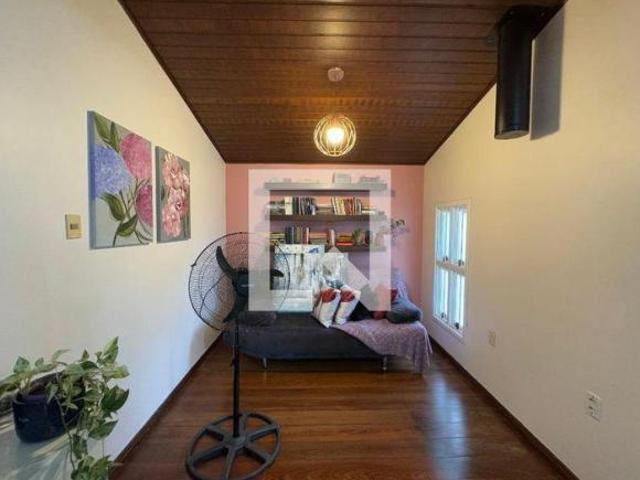 Casa à Venda Scharlau, 3 Quartos, 120 m² São Leopoldo