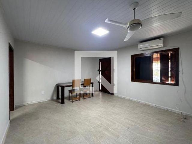 Casa à Venda Scharlau, 3 Quartos, 127 m² São Leopoldo
