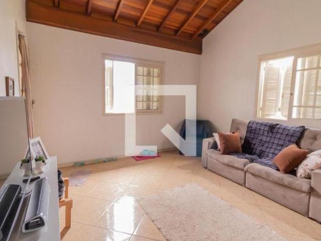 Casa à Venda Scharlau, 3 Quartos, 98 m² São Leopoldo