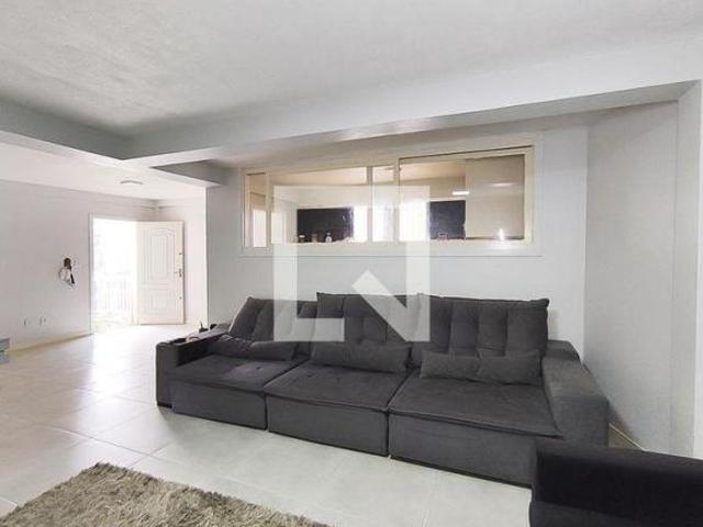 Casa à Venda Scharlau, 3 Quartos, 93 m² São Leopoldo