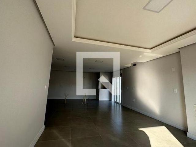 Casa à Venda Scharlau, 2 Quartos, 141 m² São Leopoldo
