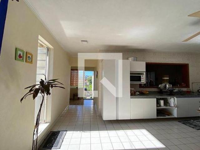Casa à Venda Scharlau, 2 Quartos, 190 m² São Leopoldo