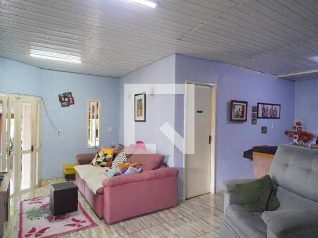 Casa à Venda Scharlau, 2 Quartos, 137 m² São Leopoldo