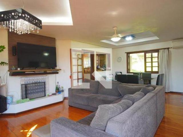 Casa à Venda Scharlau, 4 Quartos, 300 m² São Leopoldo