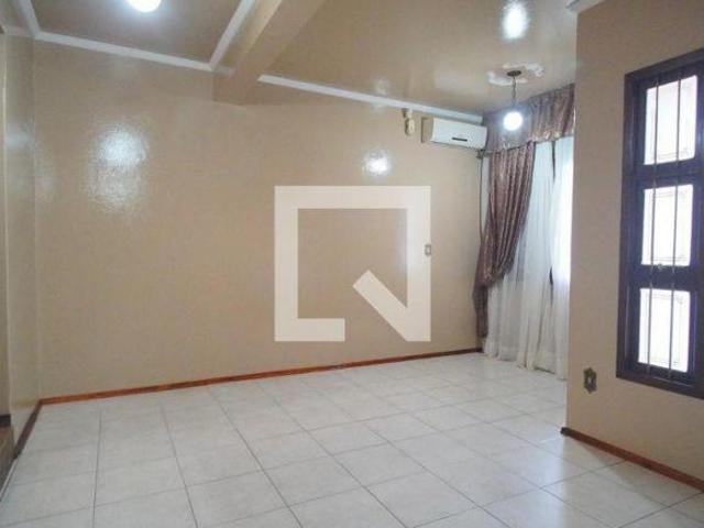 Casa à Venda Scharlau, 6 Quartos, 177 m² São Leopoldo