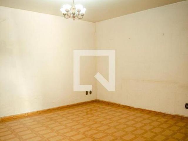 Casa à Venda Setor Campinas, 4 Quartos, 178 m² Goiânia