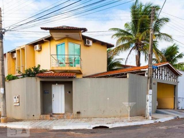 Casa à Venda Setor Goiânia 2, 3 Quartos, 160 m² Goiânia