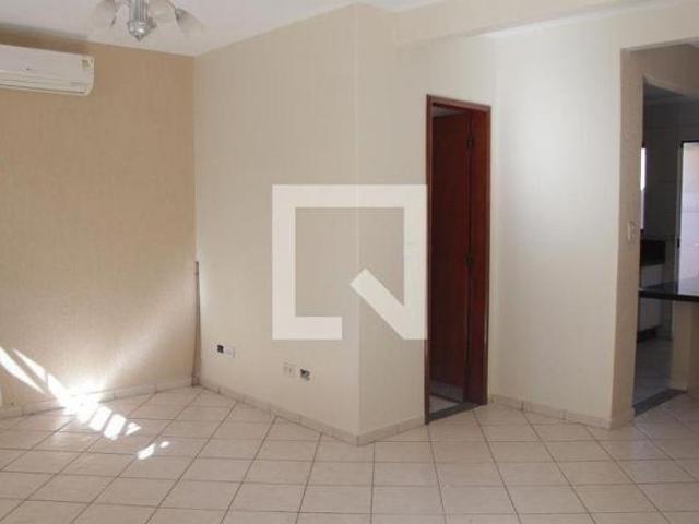 Casa à Venda Setor Goiânia 2, 3 Quartos, 184 m² Goiânia
