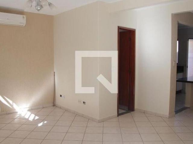 Casa à Venda Setor Goiânia 2, 3 Quartos, 184 m² Goiânia