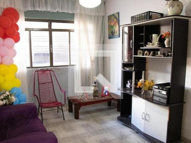 Casa à Venda Setor Gentil Meireles, 4 Quartos, 180 m² Goiânia