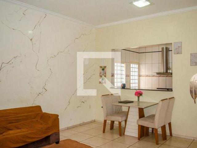 Casa à Venda Setor Norte Ferroviário, 4 Quartos, 295 m² Goiânia