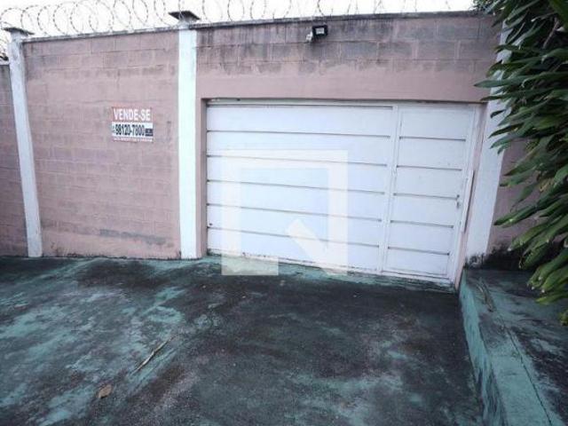 Casa à Venda Setor Progresso, 3 Quartos, 150 m² Goiânia
