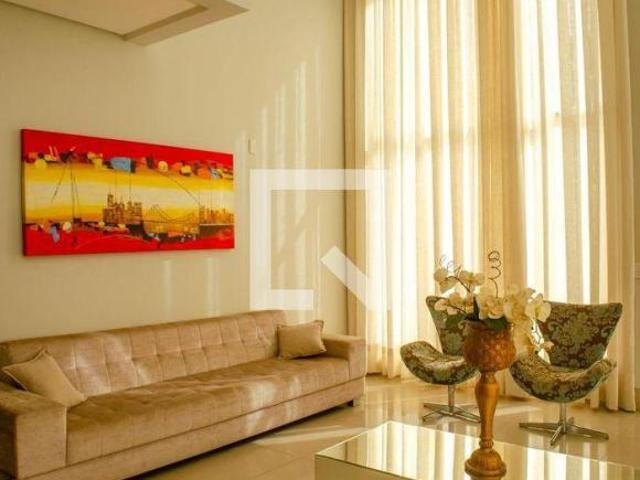 Casa à Venda Setor Progresso, 4 Quartos, 208 m² Goiânia