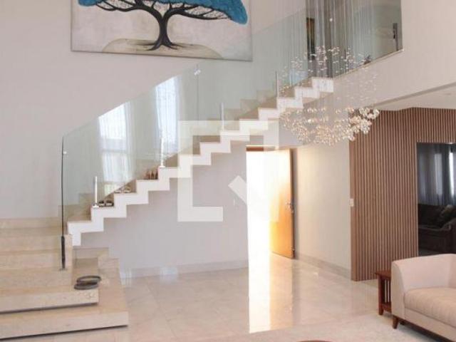 Casa à Venda Setor Progresso, 4 Quartos, 380 m² Goiânia