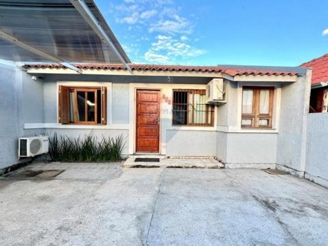 Casa à Venda Semi Mobiliada com 2 Dormitórios com suíte no Parque Ozanan, São José, Canoas/RS