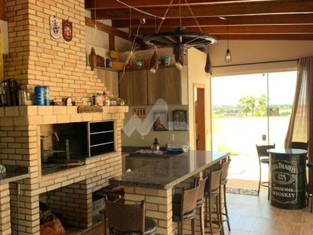 Casa à venda, semi mobiliada e com piscina, Jardim Pancera, TOLEDO PR
