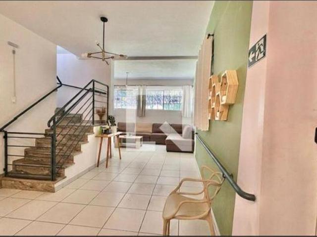 Casa à Venda Serra, 7 Quartos, 236 m² Belo Horizonte