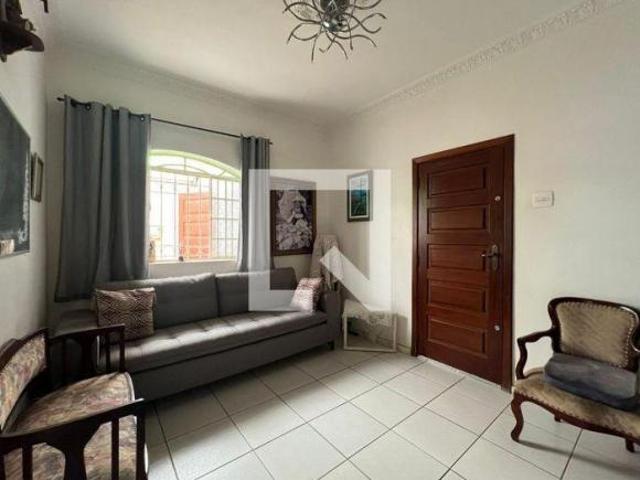 Casa à Venda Serra, 4 Quartos, 200 m² Belo Horizonte