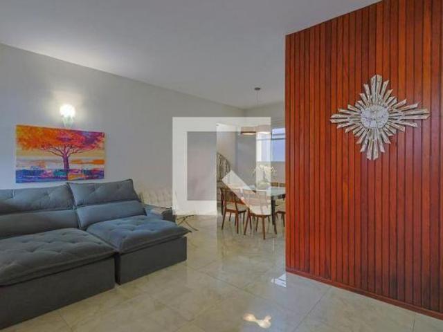 Casa à Venda Serra, 4 Quartos, 300 m2