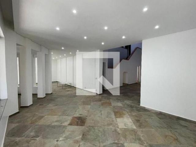 Casa à Venda Serra, 6 Quartos, 375 m2