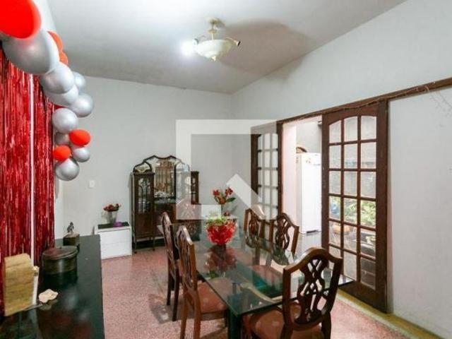 Casa à Venda Serra, 8 Quartos, 360 m² Belo Horizonte