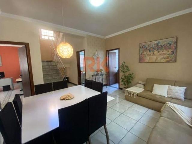 CASA Á VENDA SERRANO BELO HORIZONTE/MG