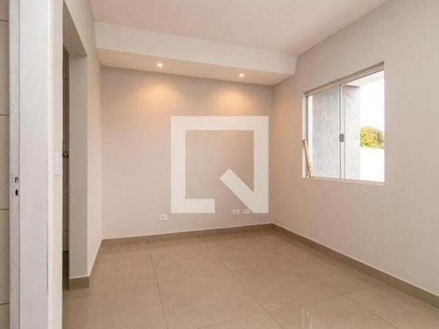Casa à Venda Sítio Cercado, 2 Quartos, 116 m² Curitiba