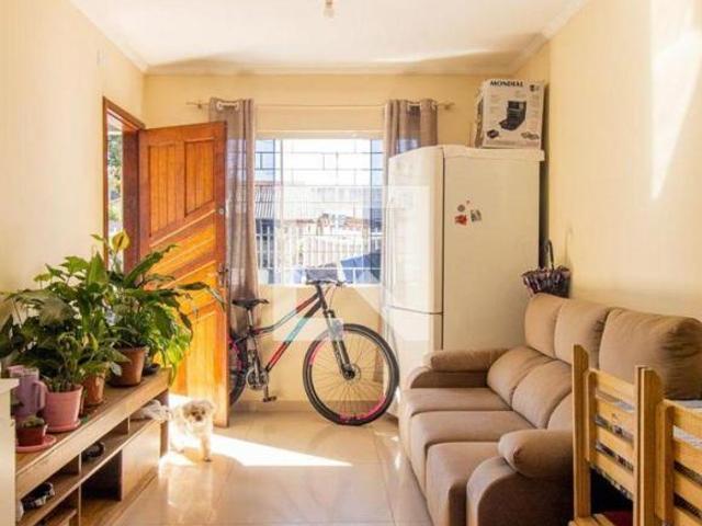Casa à Venda Sítio Cercado, 3 Quartos, 150 m² Curitiba