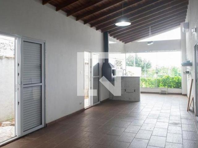 Casa à Venda Sítio do Mandaqui, 3 Quartos, 300 m2