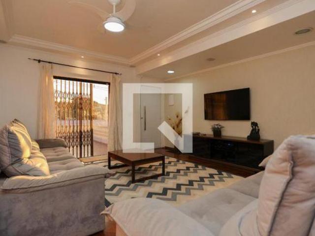 Casa à Venda Sítio do Mandaqui, 3 Quartos, 500 m2