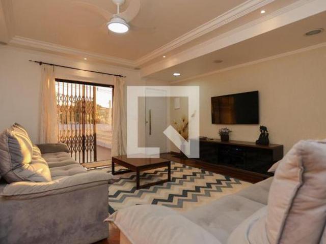 Casa à Venda Sítio do Mandaqui, 3 Quartos, 500 m2
