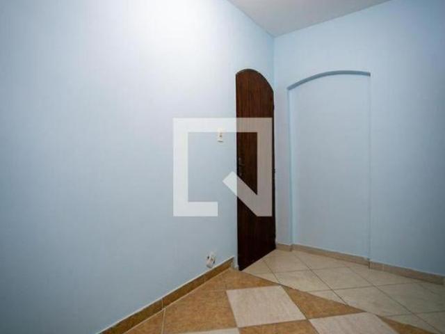 Casa à Venda Sítio do Mandaqui, 2 Quartos, 800 m2