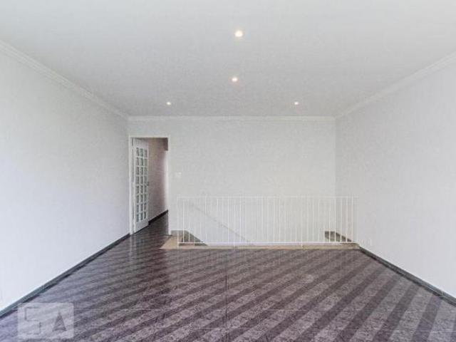 Casa à Venda Sumaré, 2 Quartos, 150 m2