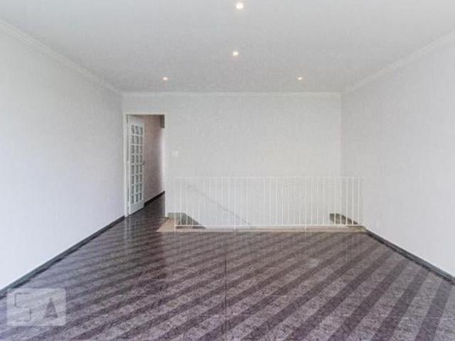 Casa à Venda Sumaré, 2 Quartos, 150 m² São Paulo