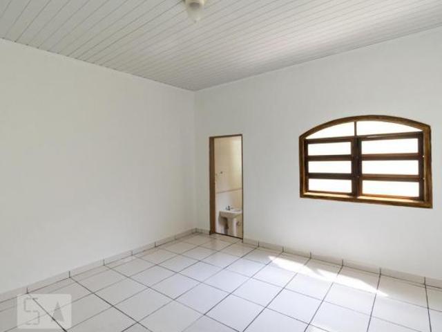 Casa à Venda Sumaré, 2 Quartos, 350 m2