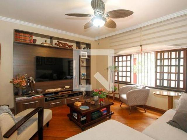 Casa à Venda Sumaré, 3 Quartos, 180 m2