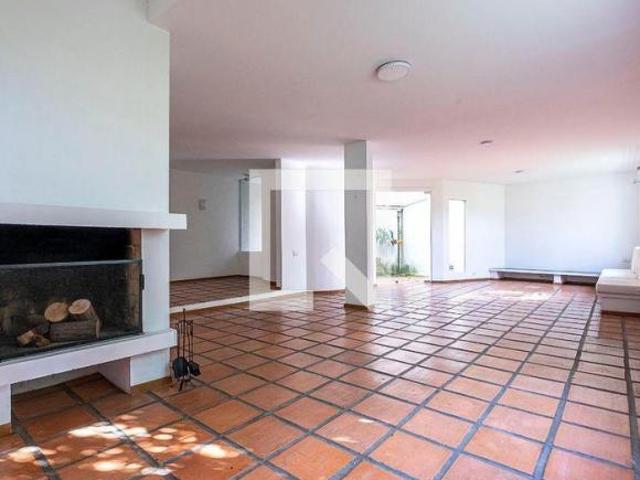 Casa à Venda Sumaré, 3 Quartos, 217 m2