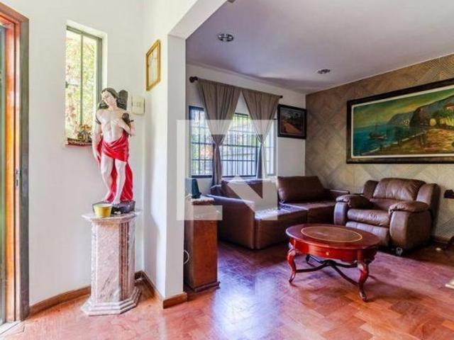 Casa à Venda Sumaré, 3 Quartos, 220 m2