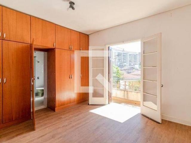 Casa à Venda Sumaré, 3 Quartos, 220 m2