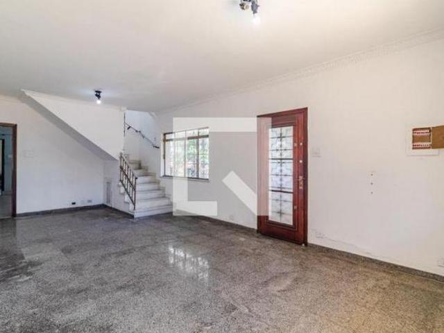 Casa à Venda Sumaré, 3 Quartos, 220 m² São Paulo