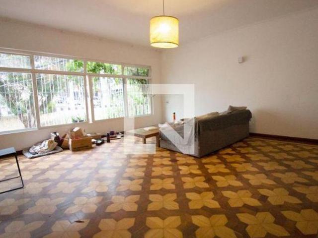 Casa à Venda Sumaré, 3 Quartos, 220 m² São Paulo
