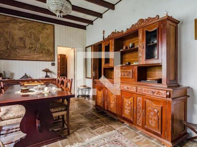 Casa à Venda Sumaré, 3 Quartos, 300 m2