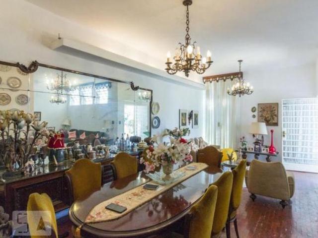 Casa à Venda Sumaré, 3 Quartos, 300 m² São Paulo