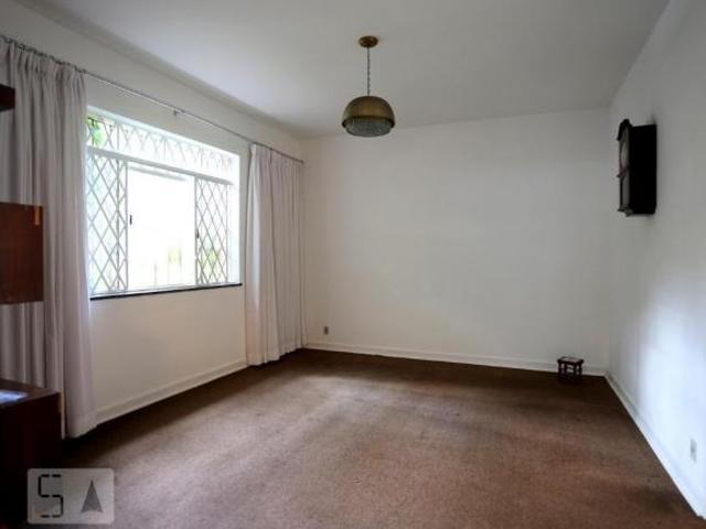 Casa à Venda Sumaré, 3 Quartos, 350 m² São Paulo