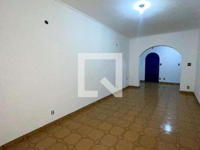 Casa à Venda Sumaré, 3 Quartos, 360 m² São Paulo