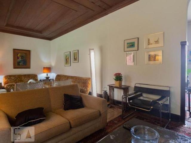 Casa à Venda Sumaré, 4 Quartos, 440 m² São Paulo