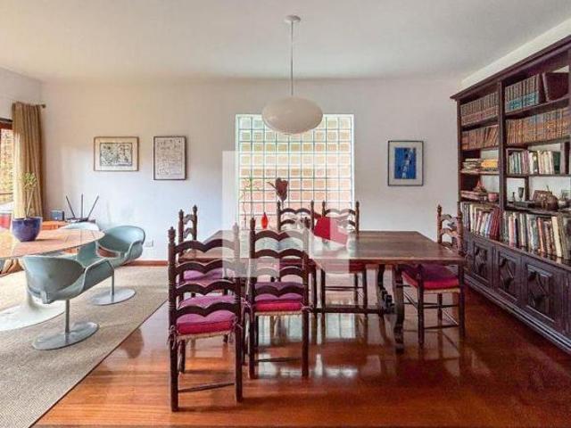 Casa à Venda Sumaré, 4 Quartos, 455 m² São Paulo